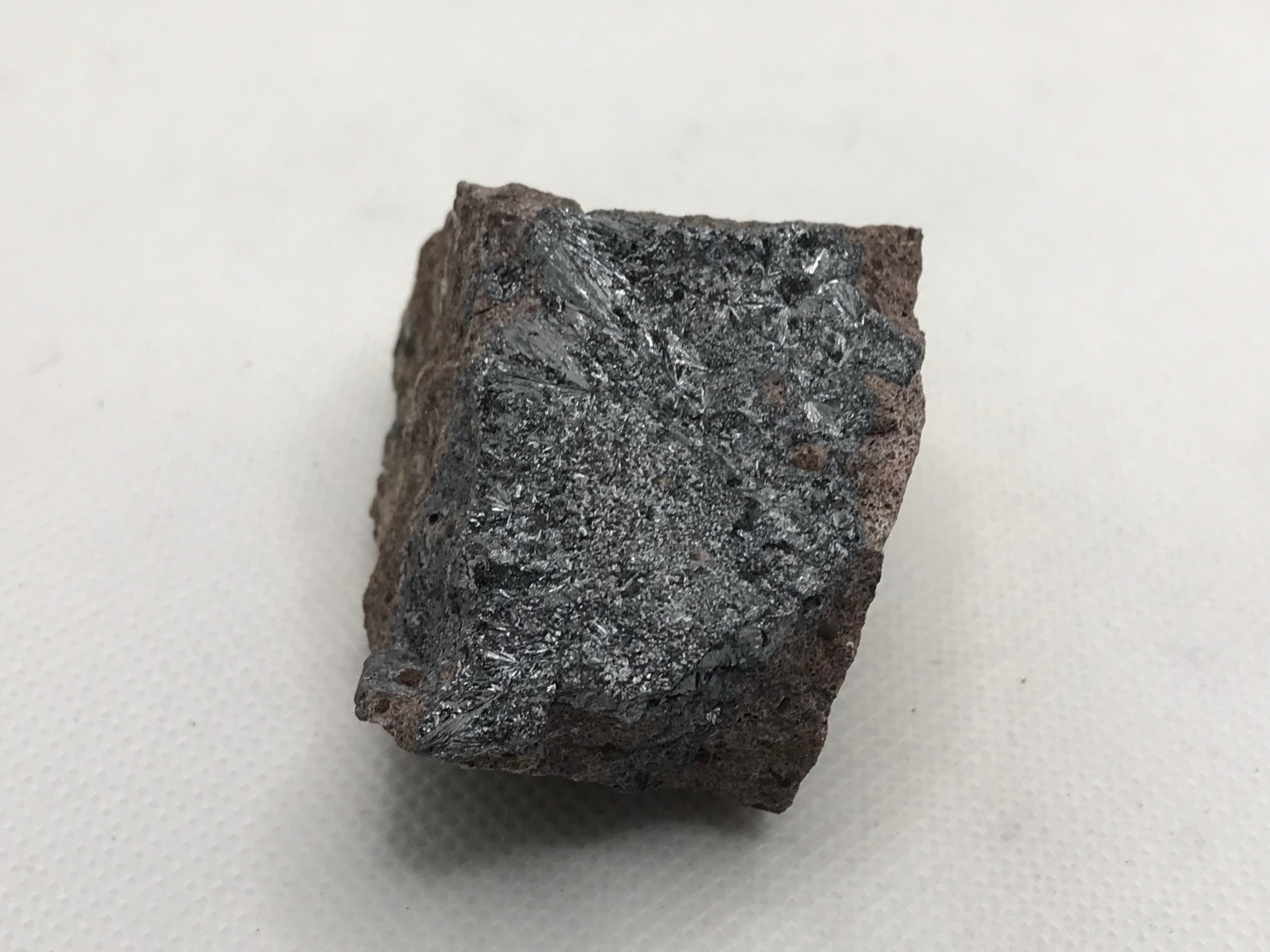 Pyrolusite – Crystal and fossils