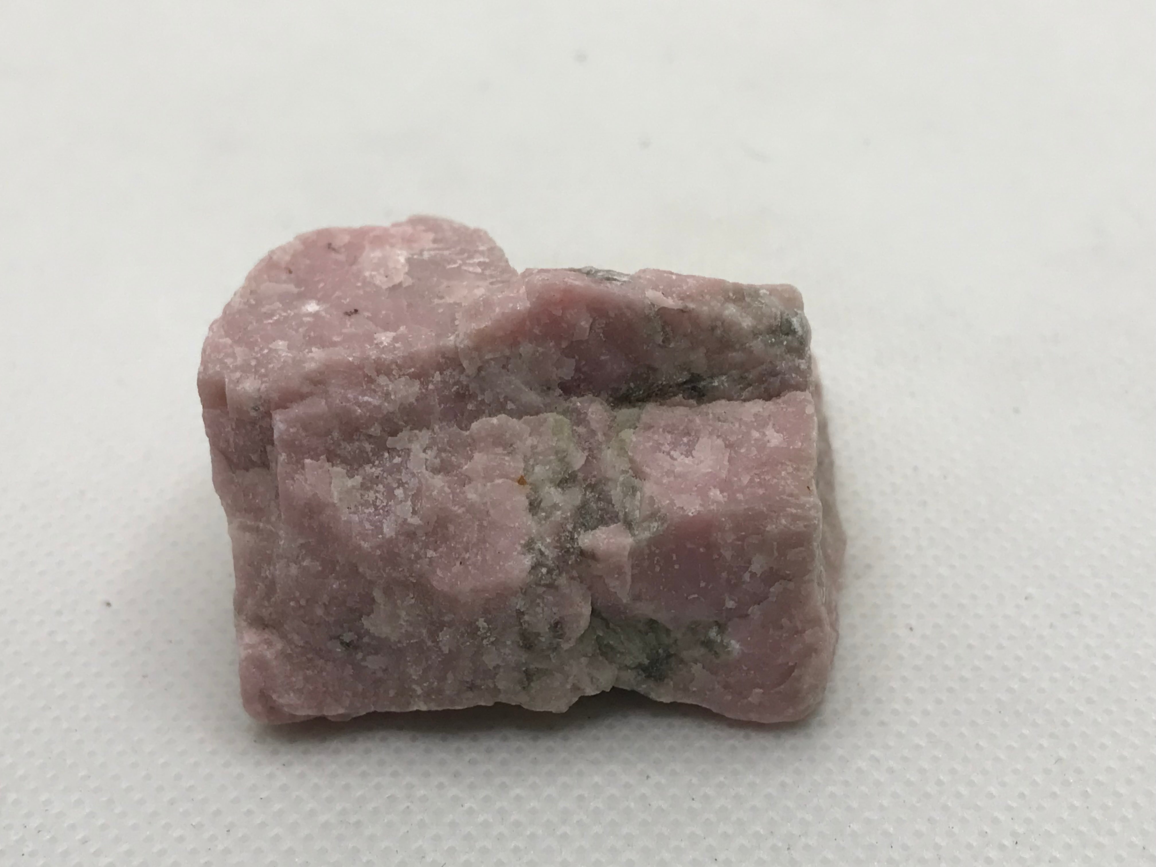 Thulite – Crystal and fossils