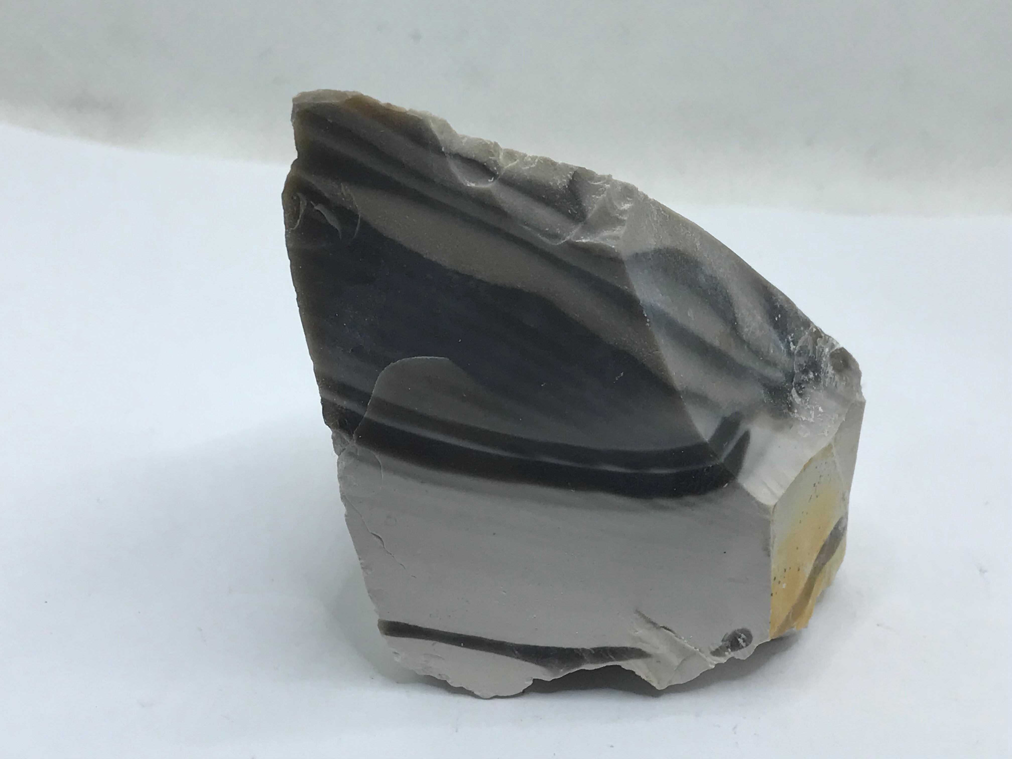 Flint – Crystal and fossils