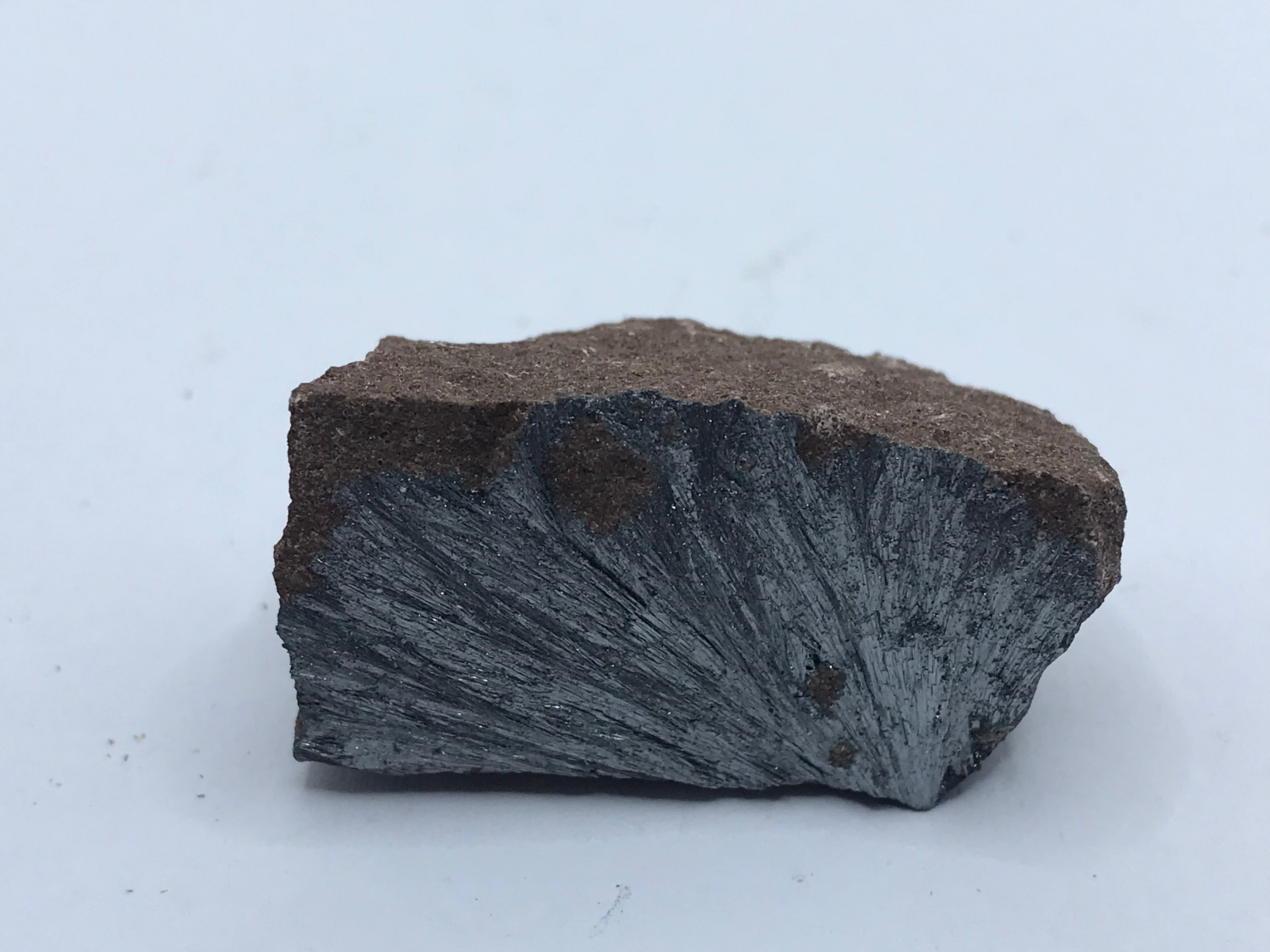 Pyrolusite – Crystal and fossils