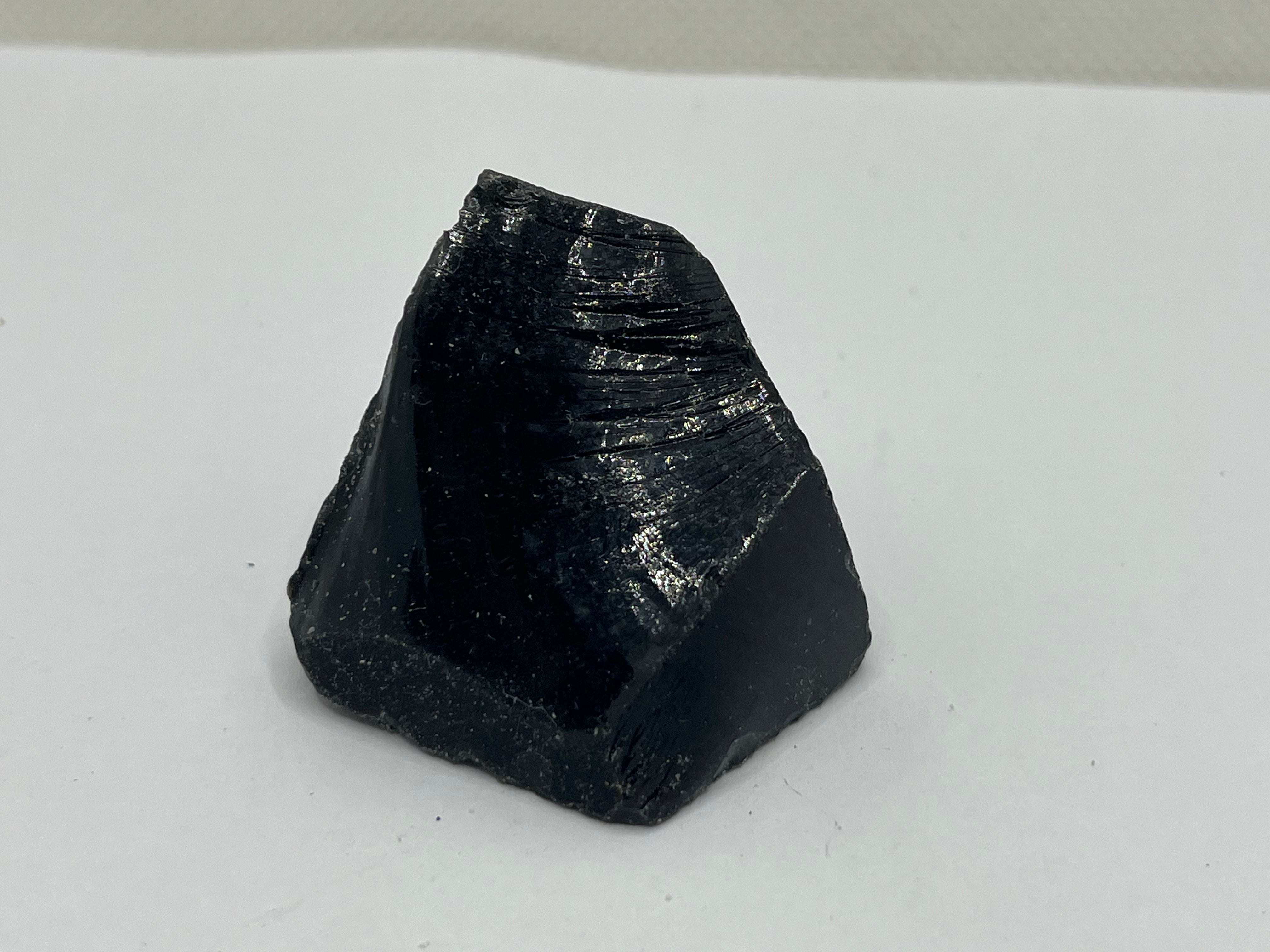 Obsidian – Crystal and fossils