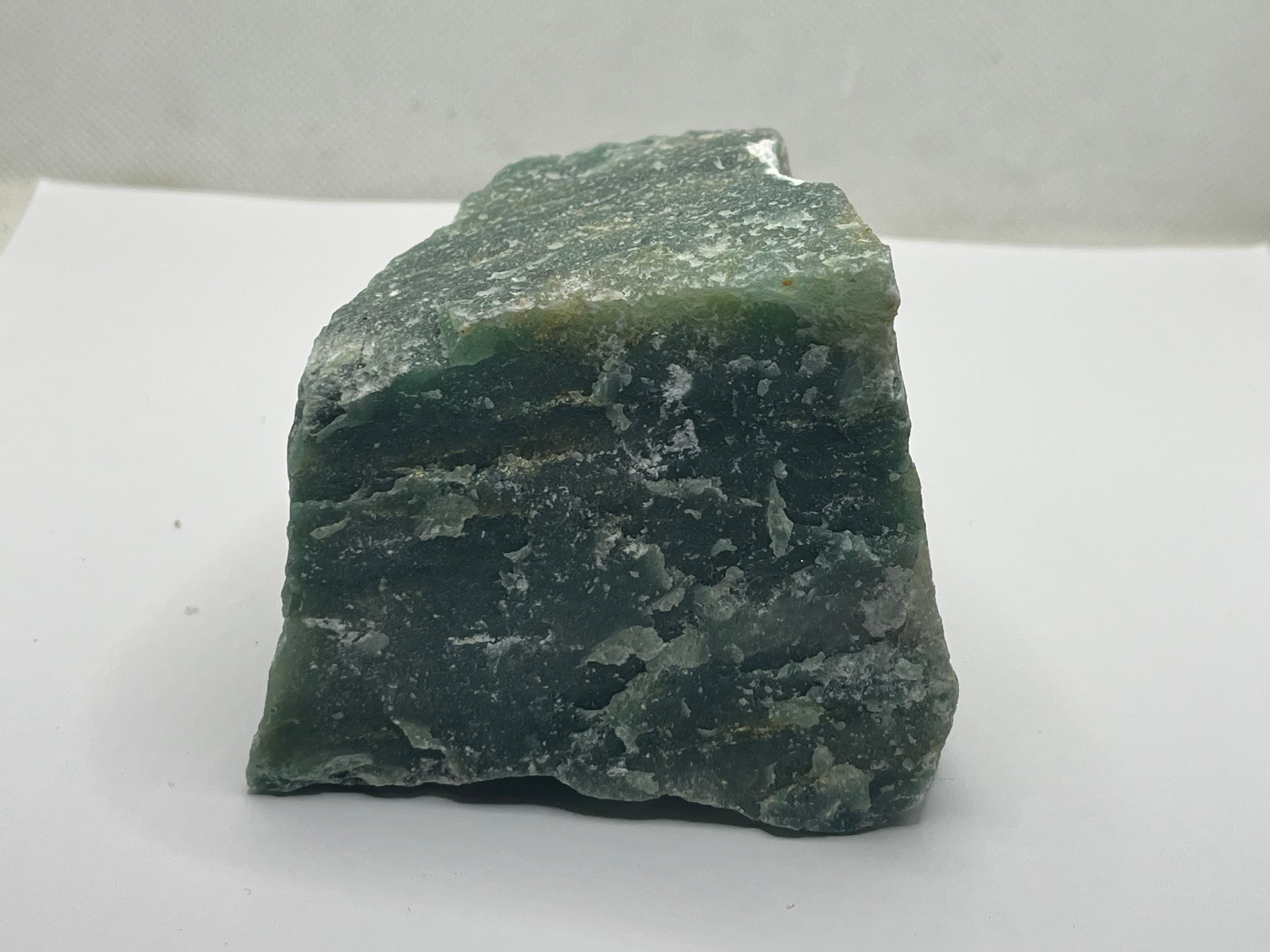 Verdite – Crystal and fossils