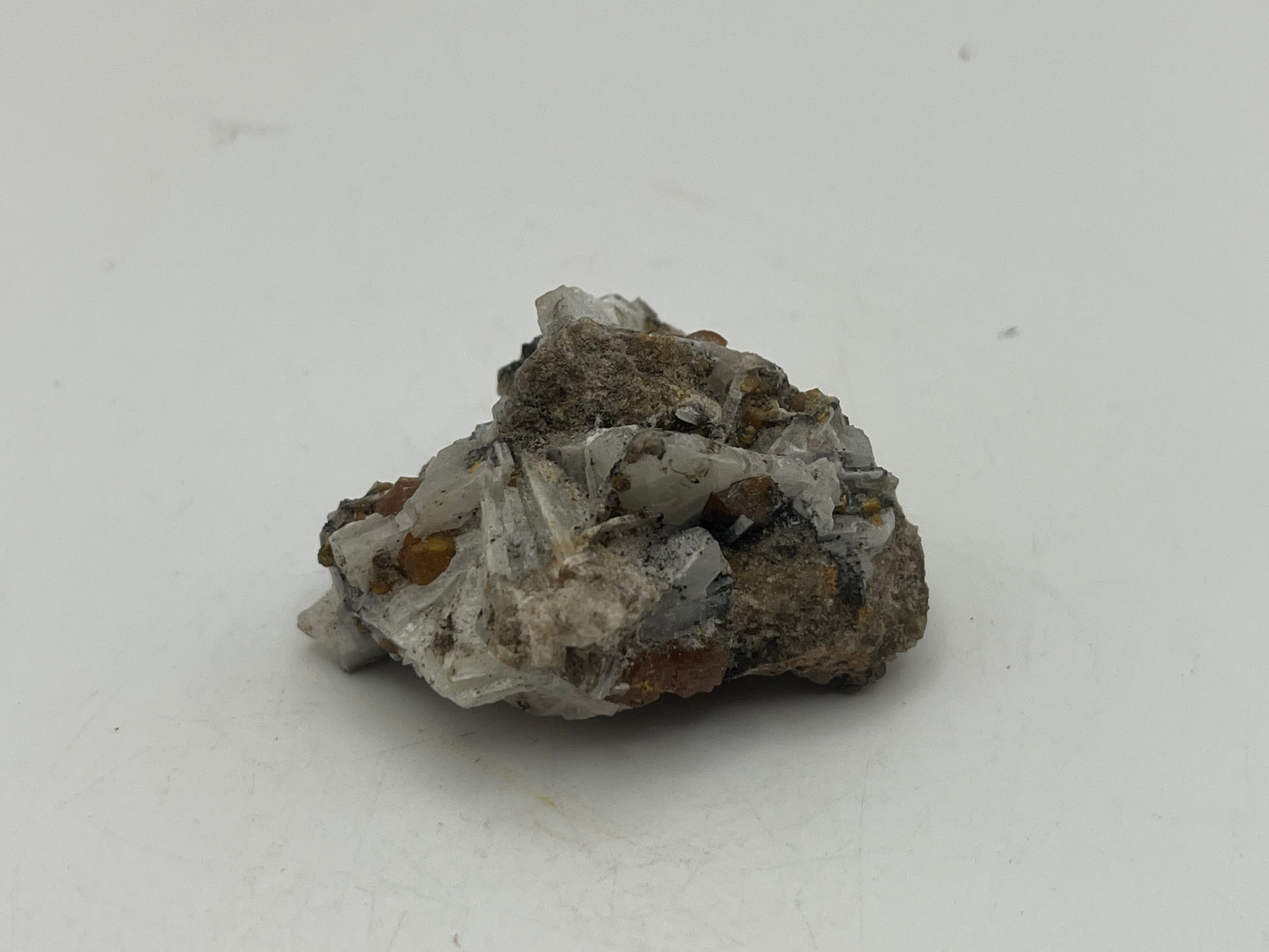 Mimetite and campylite – Crystal and fossils