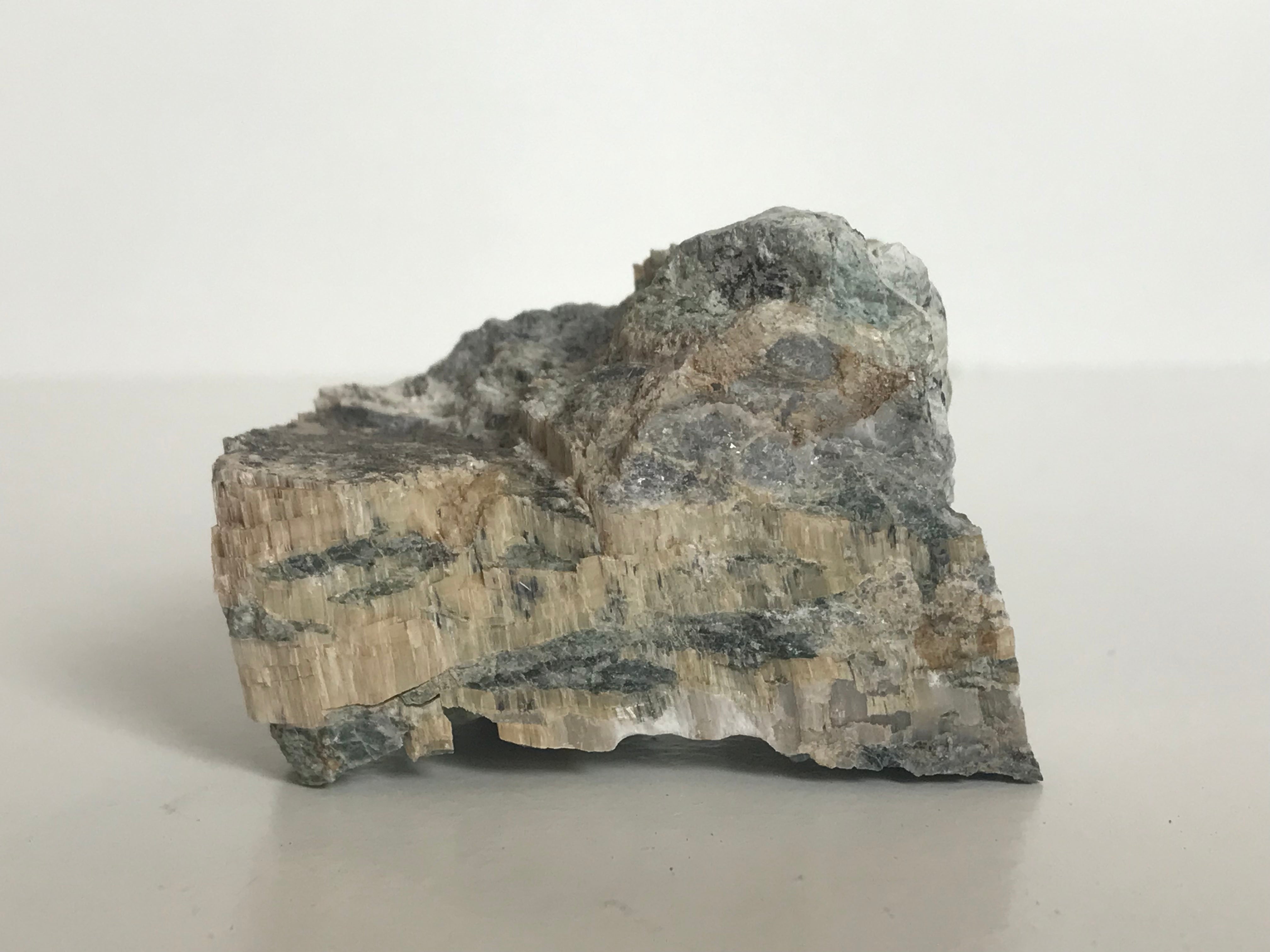 Chrysotile – Crystal and fossils