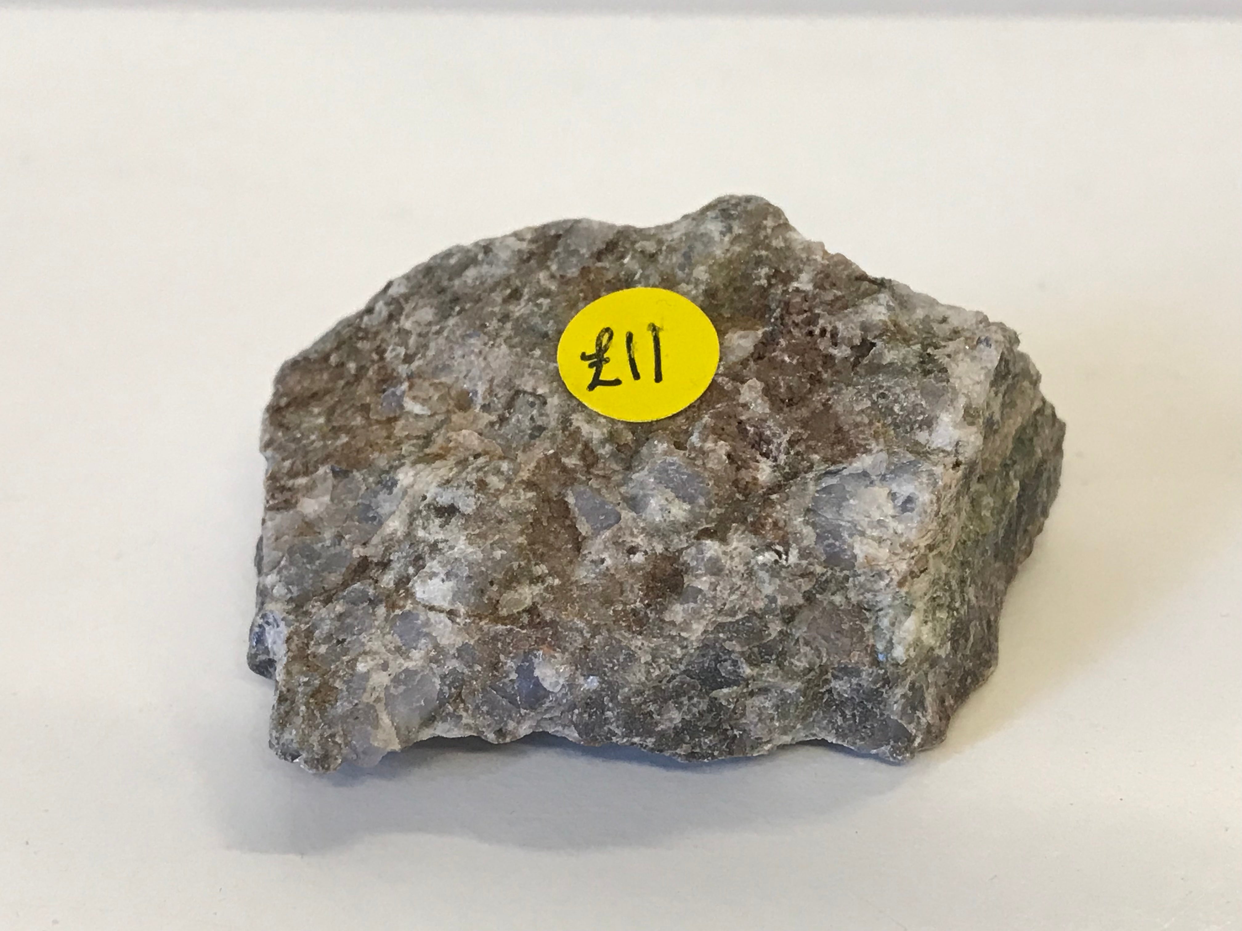 Ryolite/ llanite/ Que sera – Crystal and fossils