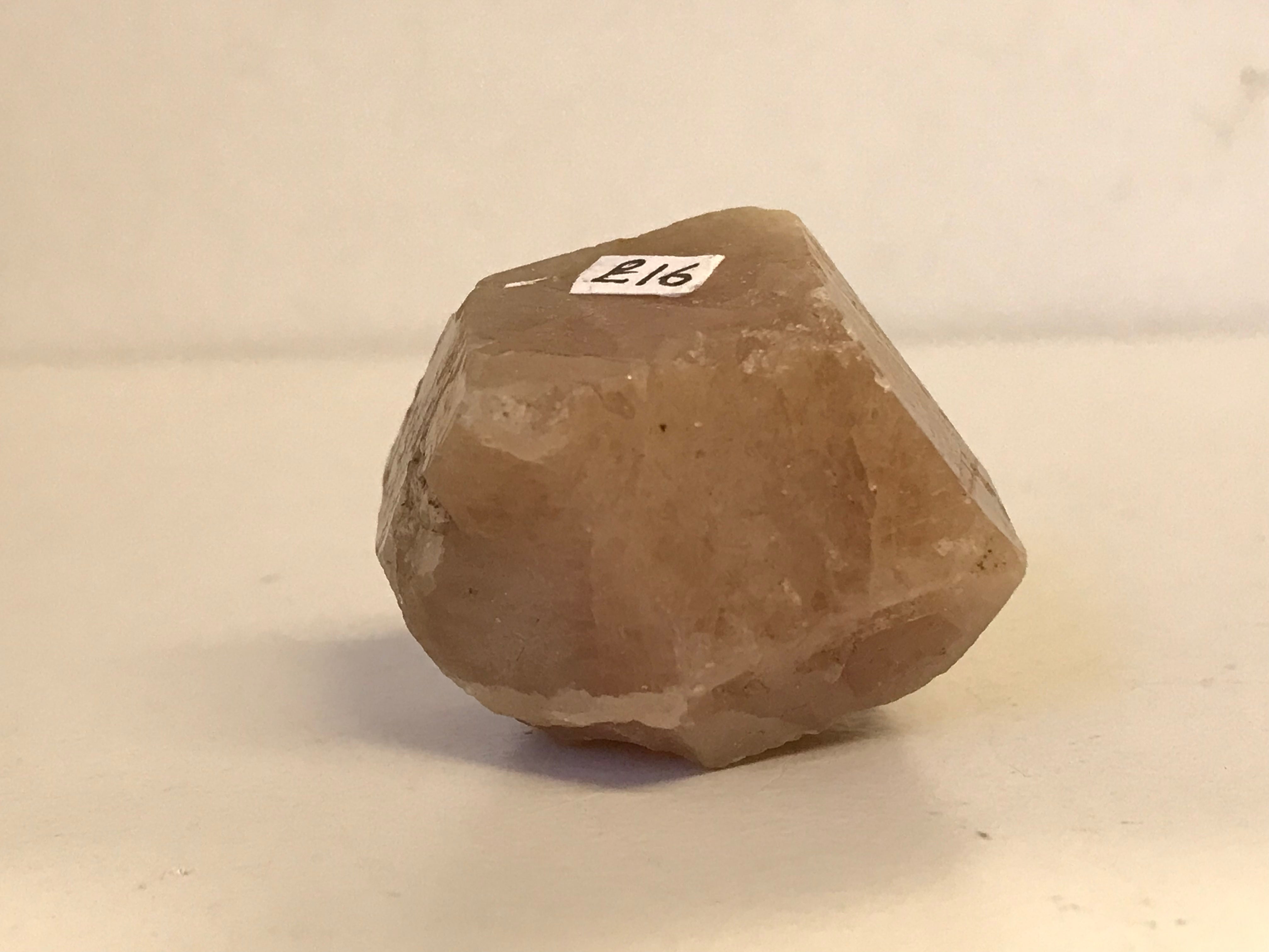 Grossular garnet – Crystal and fossils