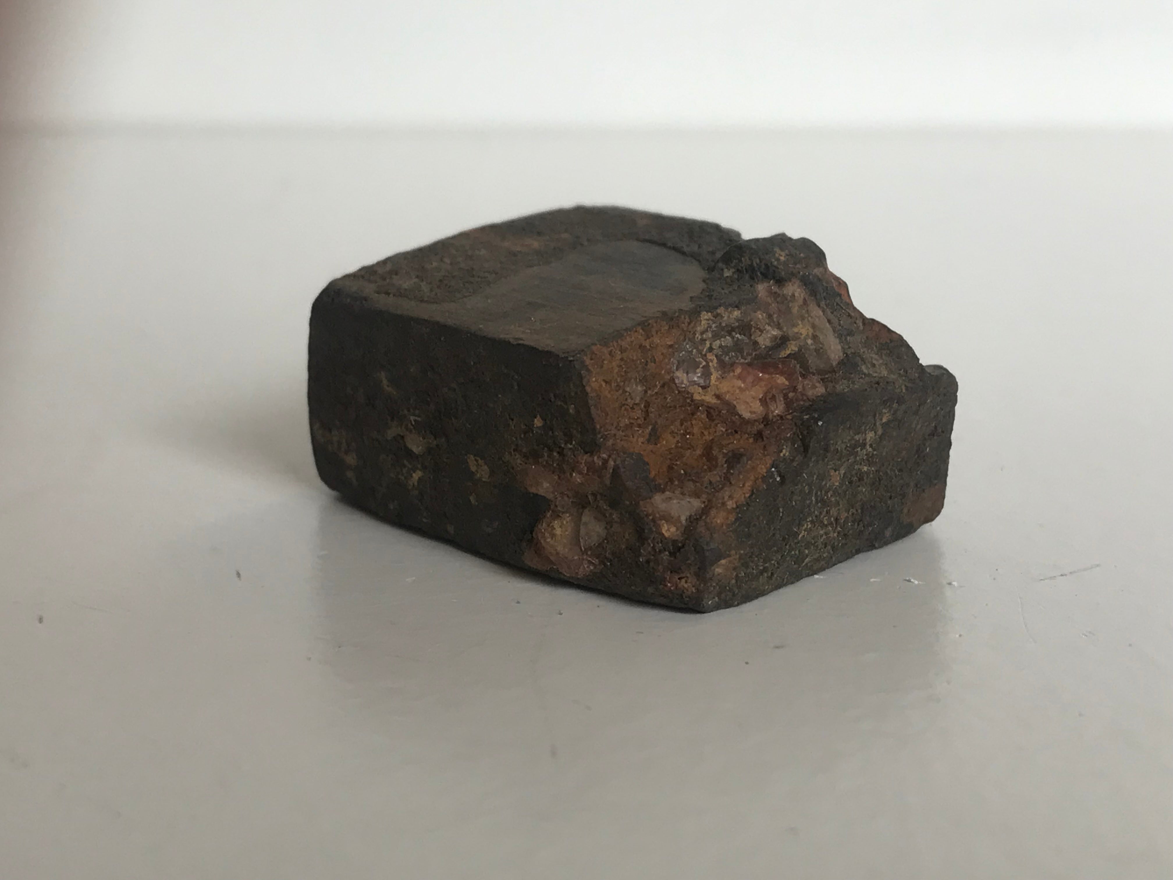 Limonite – Crystal and fossils