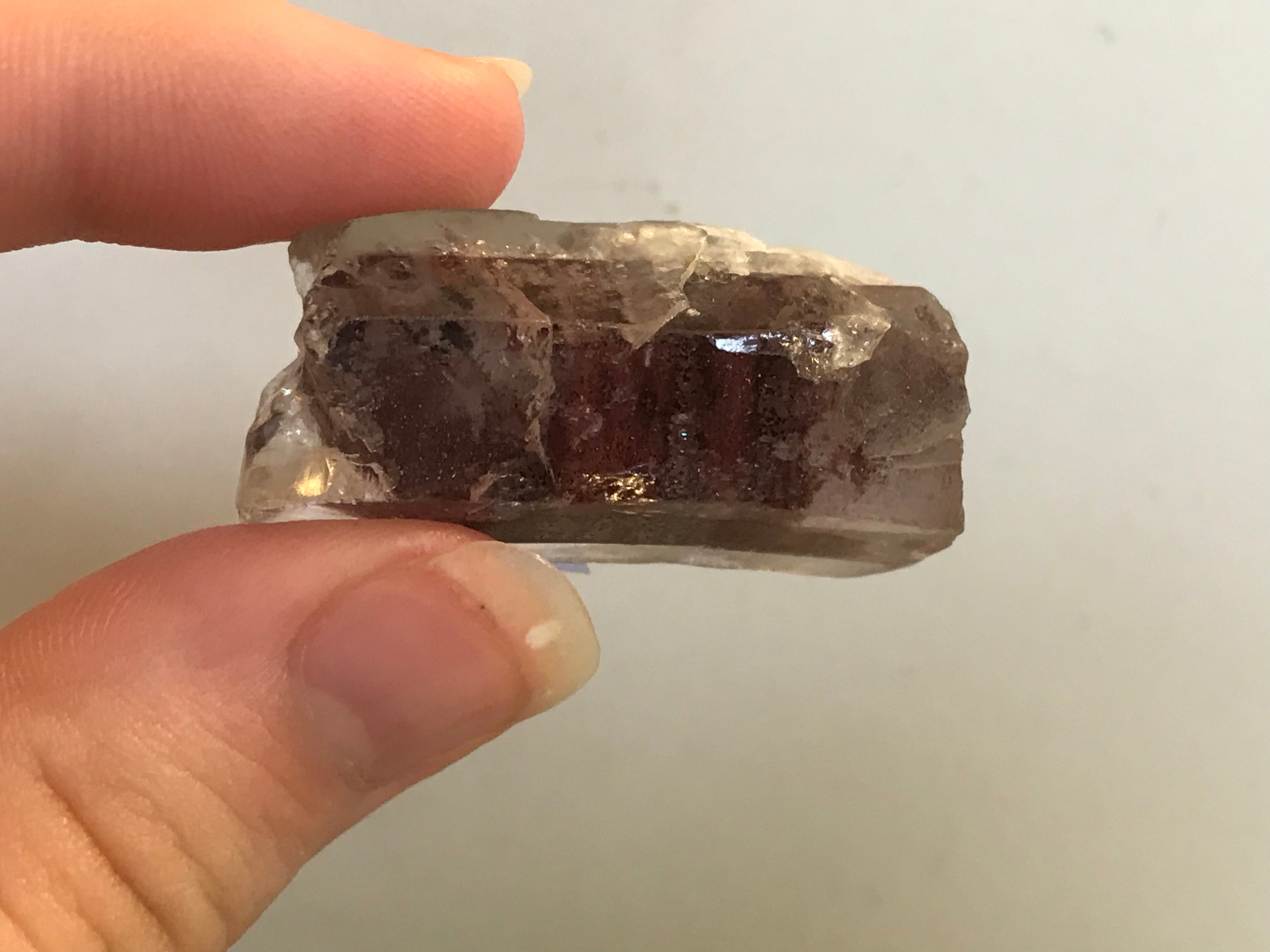 Phantom red ghost lemuria quartz – Crystal and fossils