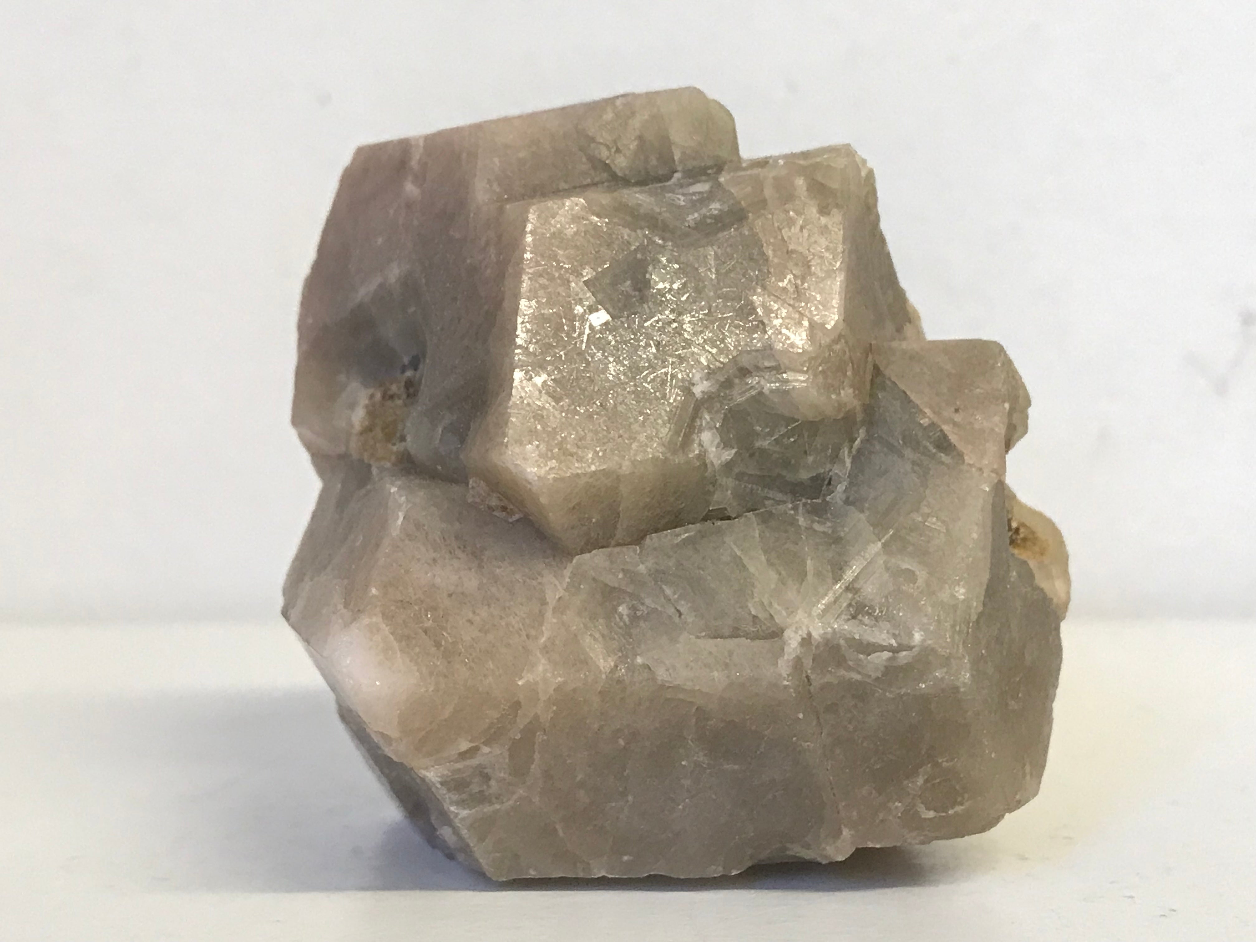 Grossular garnet – Crystal and fossils
