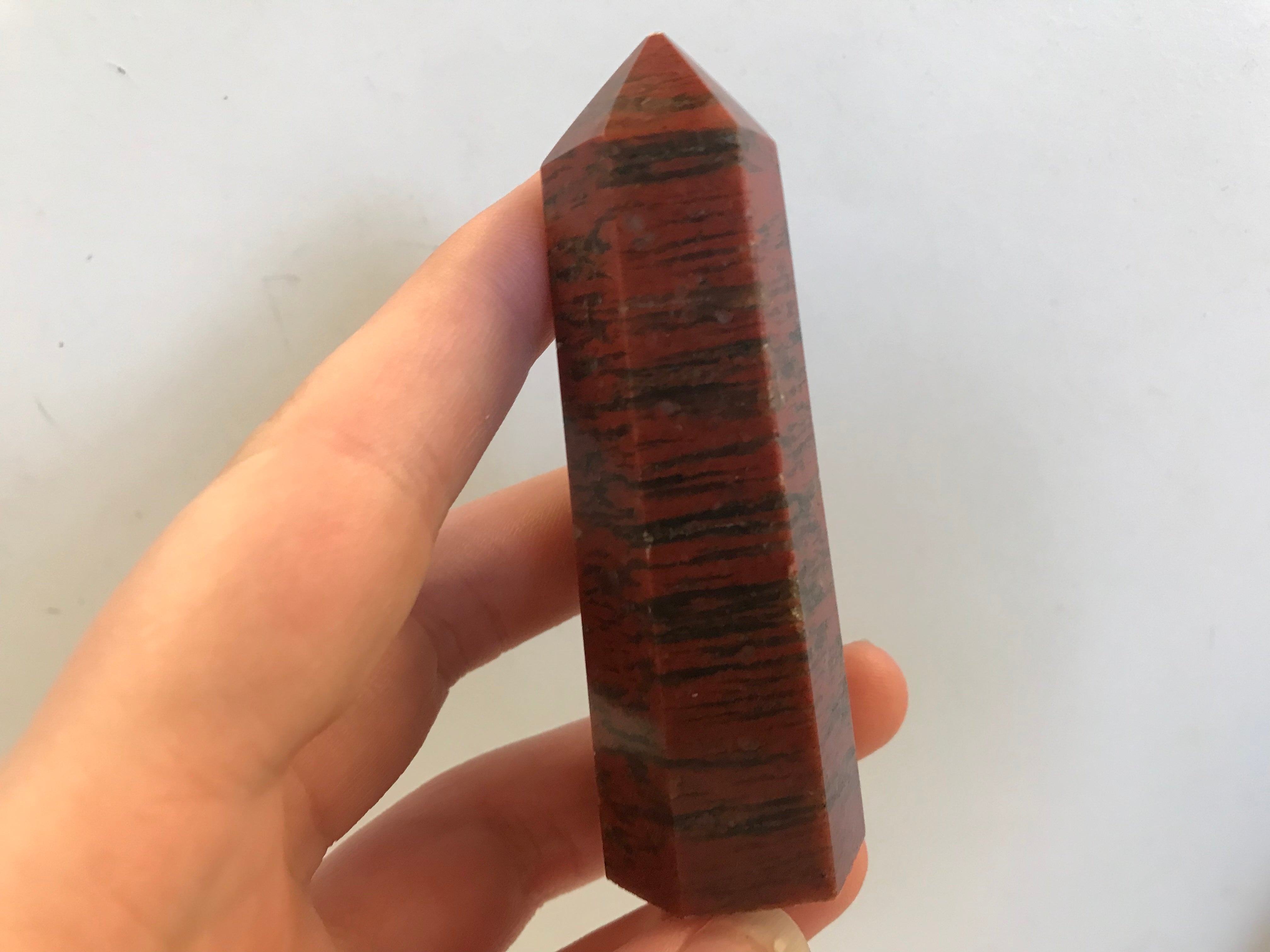 Red lianite – Crystal and fossils