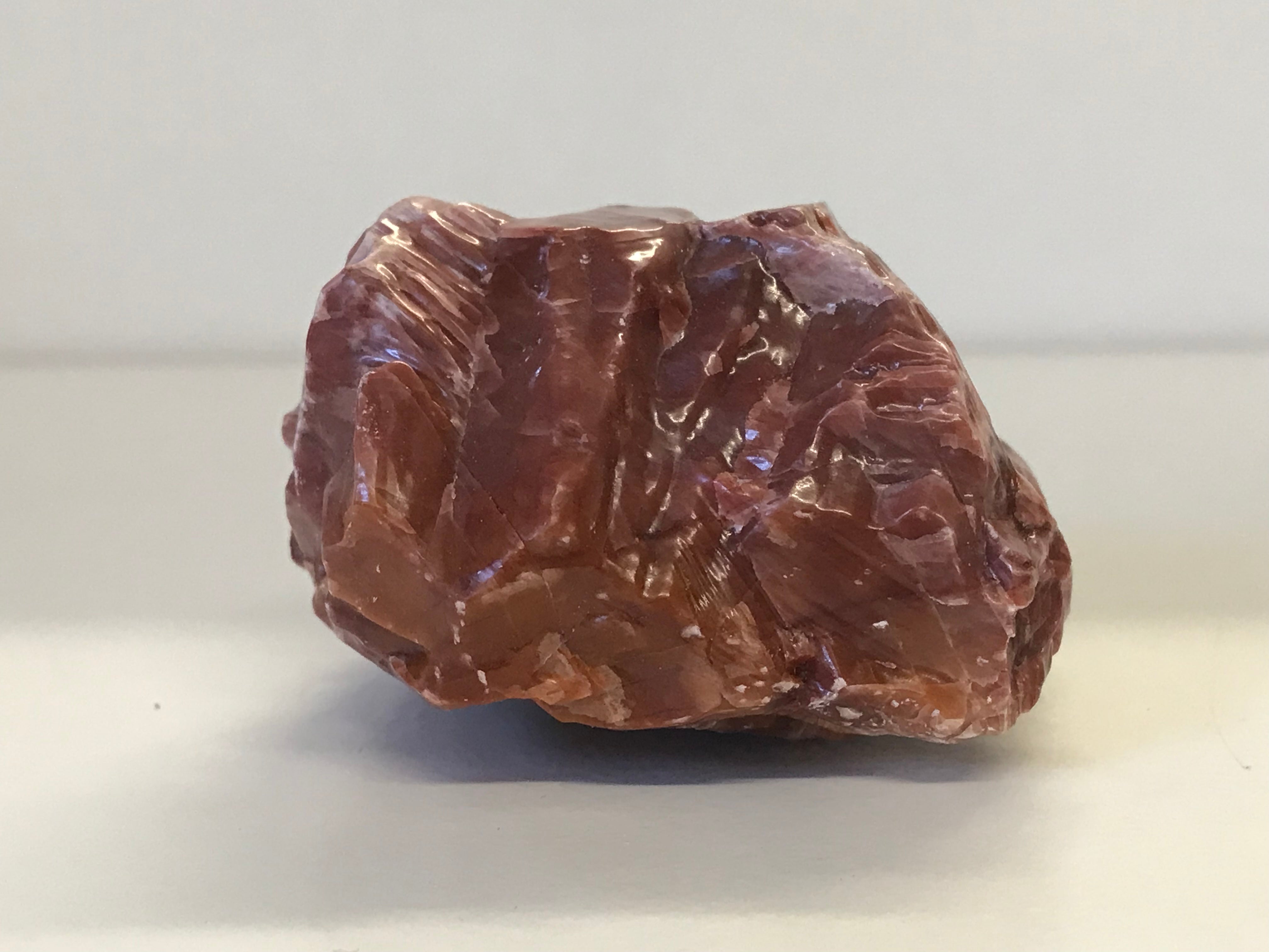 Dragons blood calcite – Crystal and fossils
